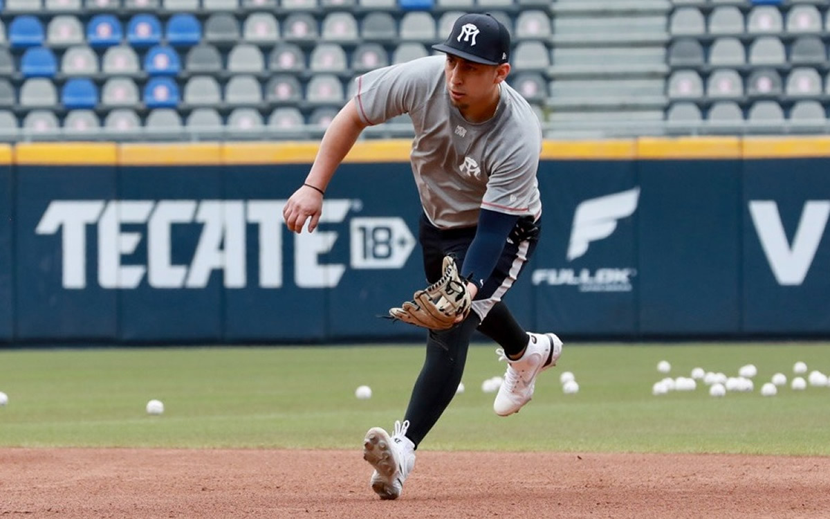 Daniel Castro peleará por un lugar en Sultanes - Séptima Entrada