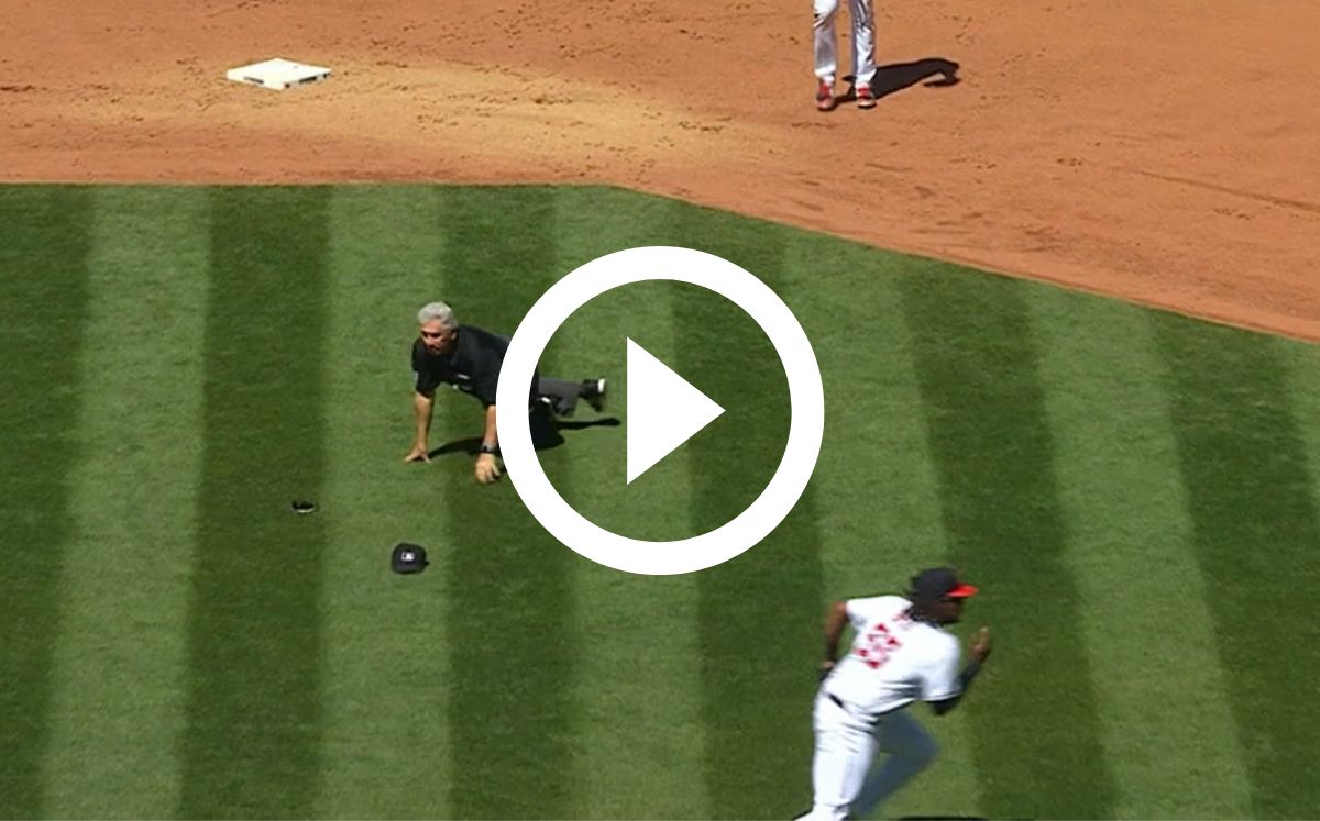 MLB: Umpire hospitalizado tras recibir un golpe en la cabeza (+VIDEO ... MLB: Umpire hospitalizado tras recibir un golpe en la cabeza (+VIDEO ...