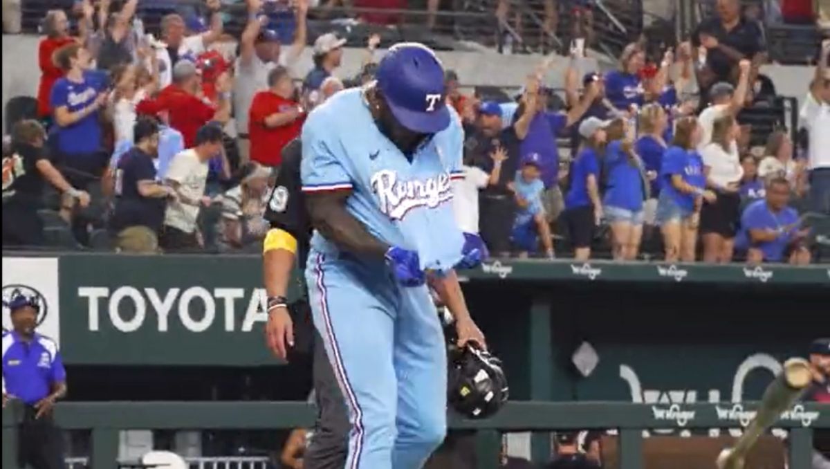 Adolis García festeja monumental jonrón de oro vs Twins. VIDEO ...