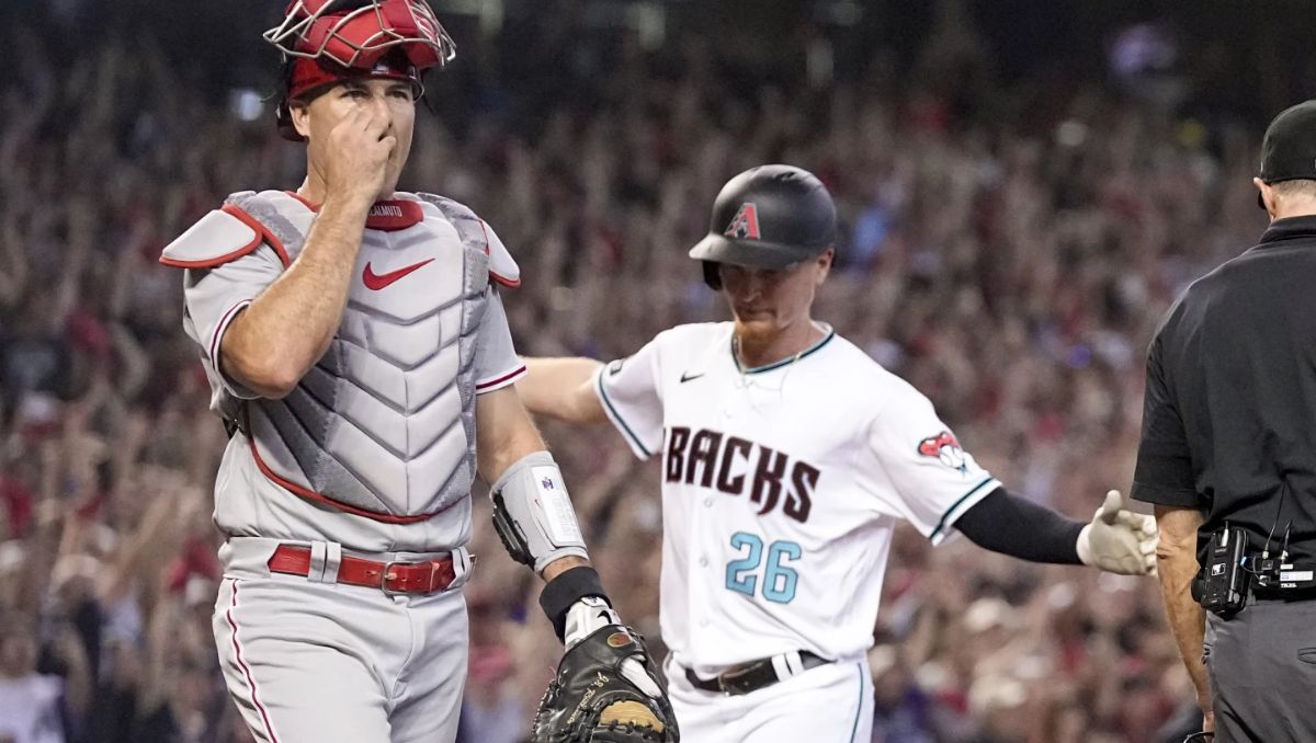 ¡WALKOFF! D-backs deja en el terreno a Phillies y pone 2-1 la NLCS ...