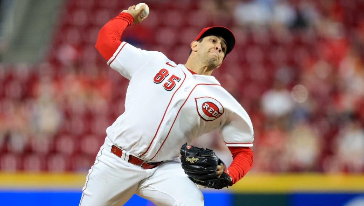 Luis Cessa firma contrato de Ligas Menores con Royals para 2024 ...