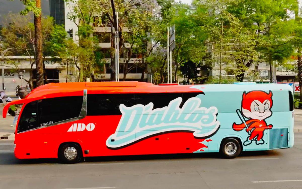 ADO presenta el nuevo autobús de los Diablos Rojos del México - Séptima ...
